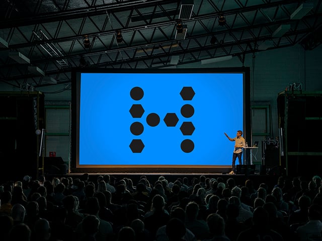 Start | Investors | Hexatronic Group