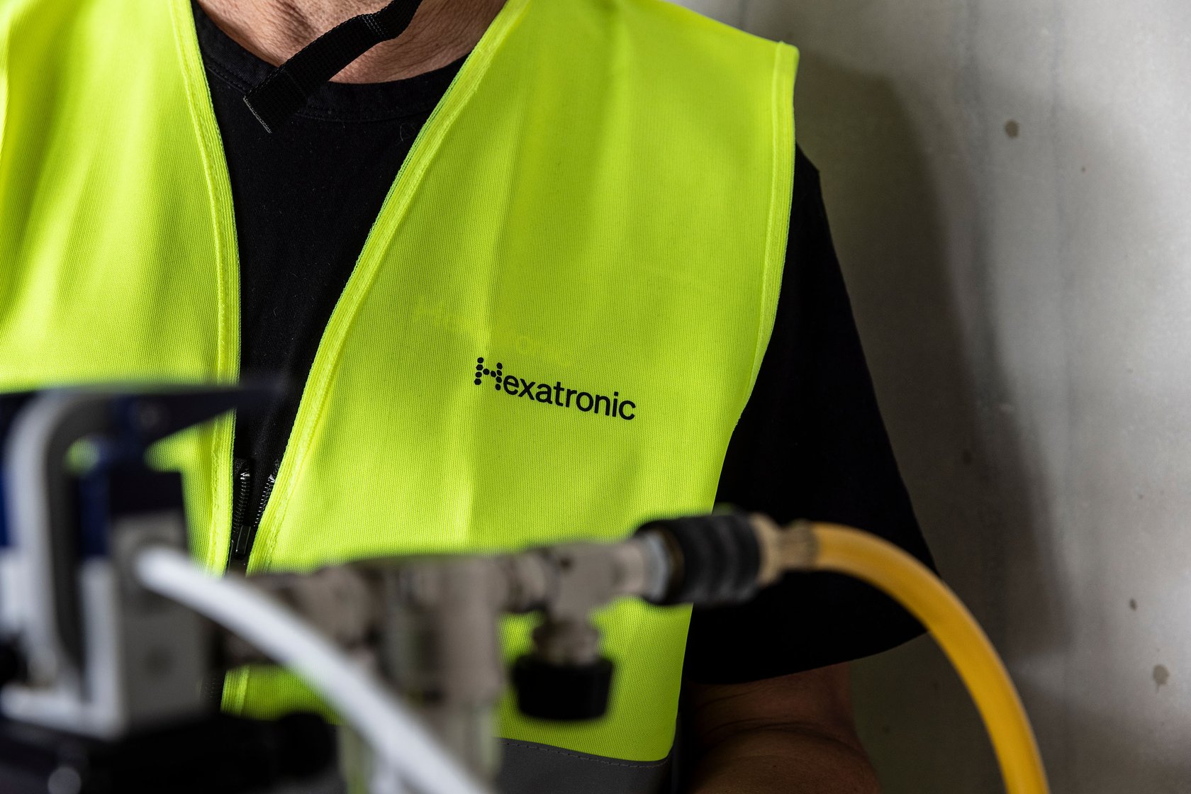 Start | Investors | Hexatronic Group