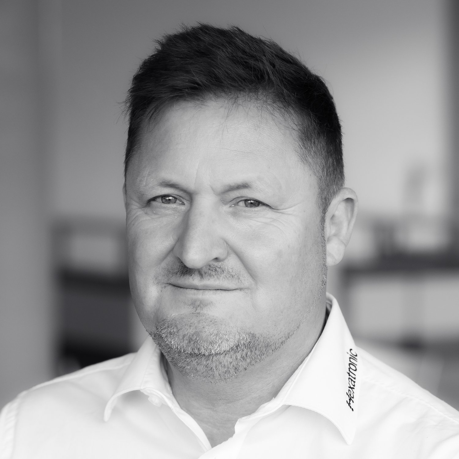 Contact | Hexatronic | United States