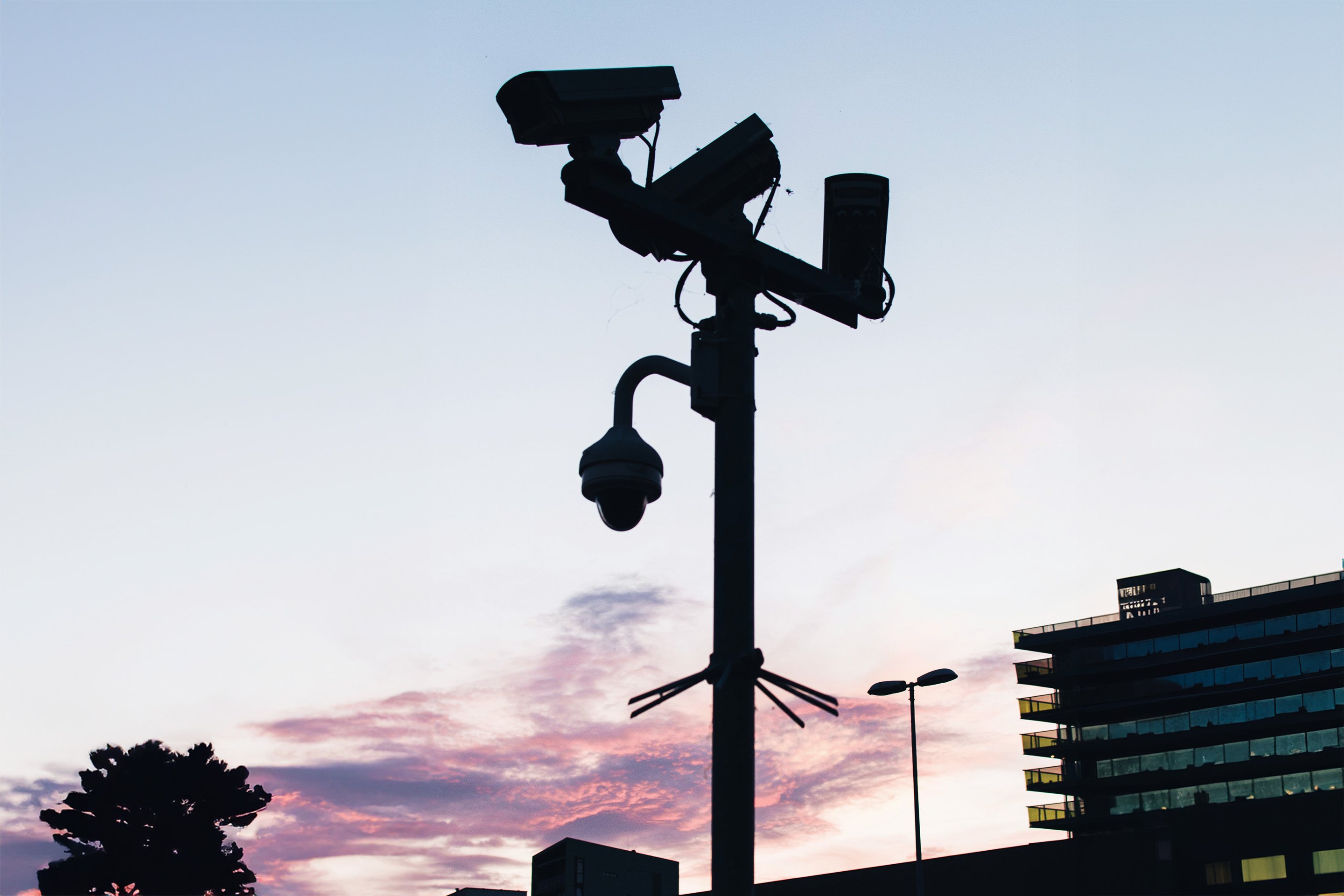 InOne solution for security infrastructure | Hexatronic Powered Fiber