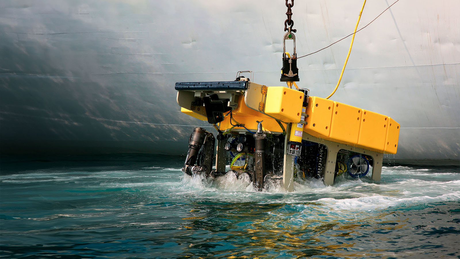 Harsh Environment | Hexatronic